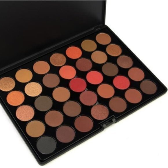 Ulta Beauty | Makeup | Crowne 35 Color Scandalous Eyeshadow Collection ...